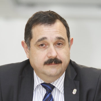 Cepyme renueva a su presidente y mantendrá al gallego César Blanco en ...