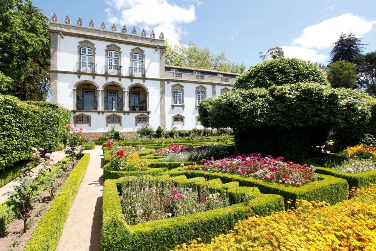 Paradores ya gana igual que antes de la crisis