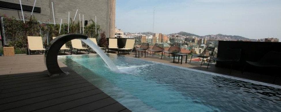 El rey de la 'sanidad social' en Venezuela abrirá dos alojamientos de ...