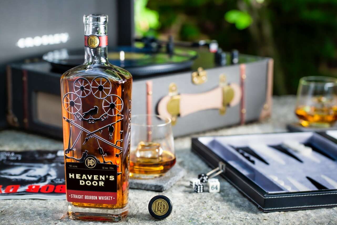 Bob Dylan: cantante, premio Nobel, artista… y productor de whisky ...