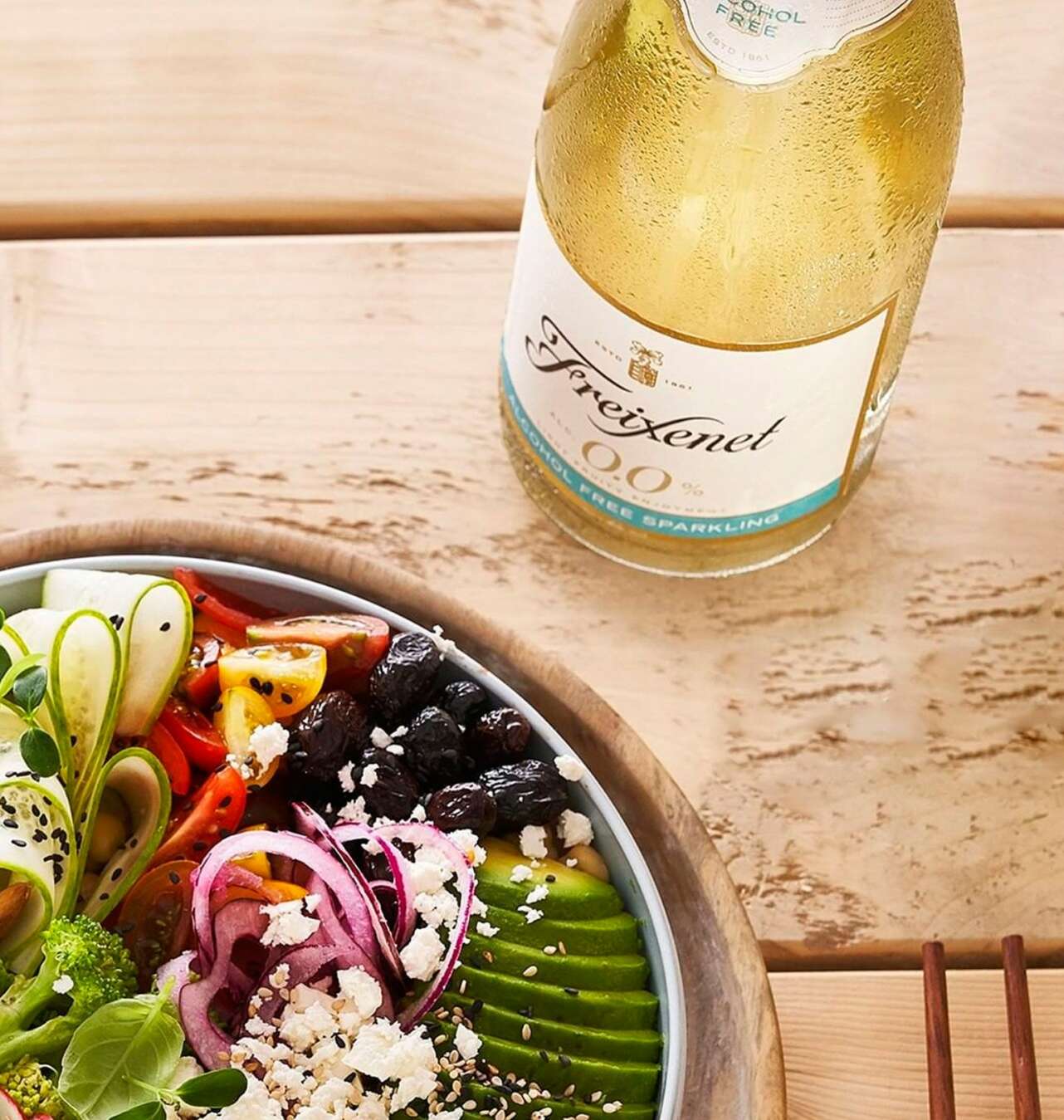 9 vinos sin alcohol para disfrutar de una copa (o más) sin temor a la ...