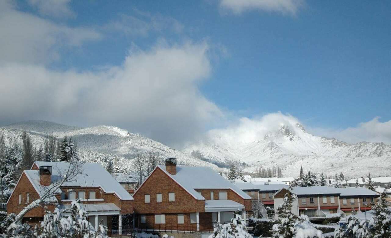 48 horas en Navacerrada: gastronomía, rutas de montaña y un fantástico ...