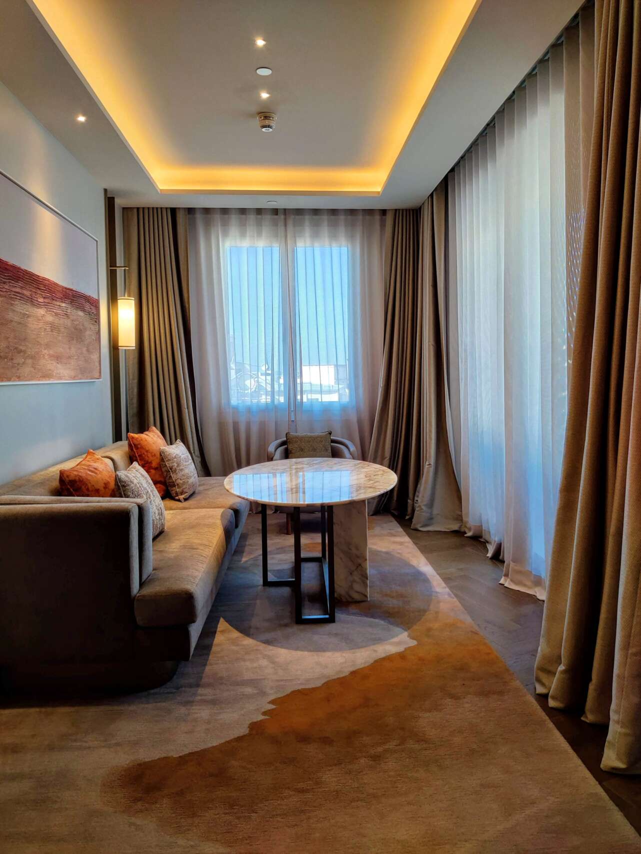 Miró en la recepción y Mario Sandoval en la cocina: abre sus puertas JW ...