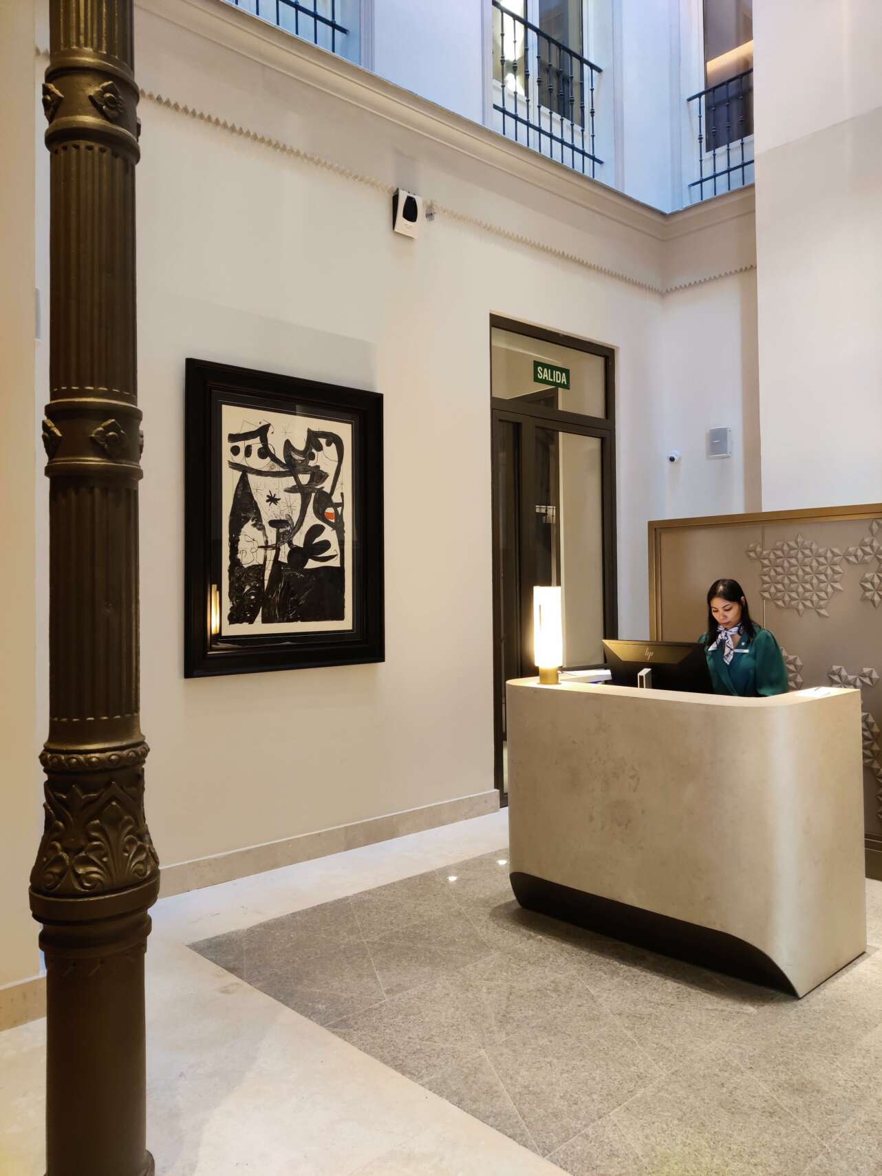 Miró en la recepción y Mario Sandoval en la cocina: abre sus puertas JW ...