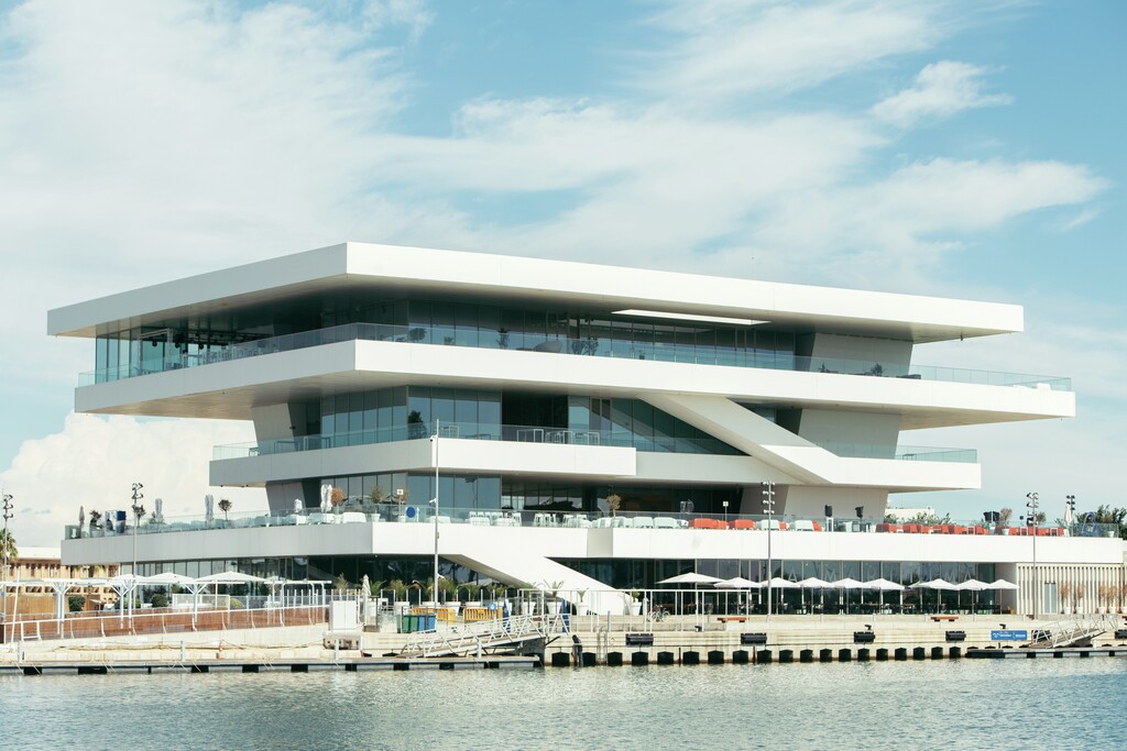 La vuelta al mundo a través de 10 edificios de David Chipperfield ...