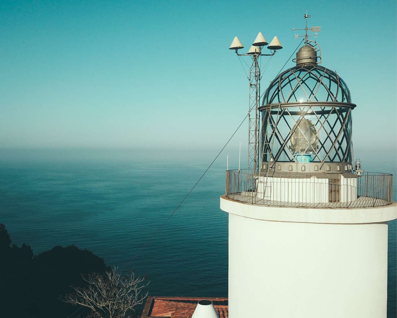 Far Nomo, fusión japo-mediterránea en el faro más alto de la Costa Brava