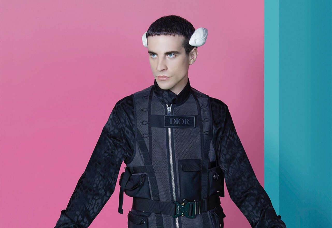 Berdache explora el tercer género a través de las artes visuales y ...