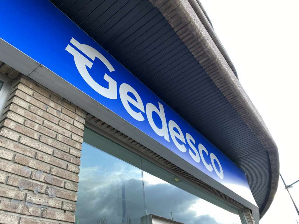 El fondo americano JZI toma el control de Gedesco tras el cese de sus ...