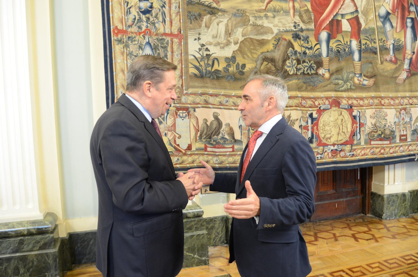 Barrachina y Planas acuerdan una mesa bilateral sobre plagas y destacan ...