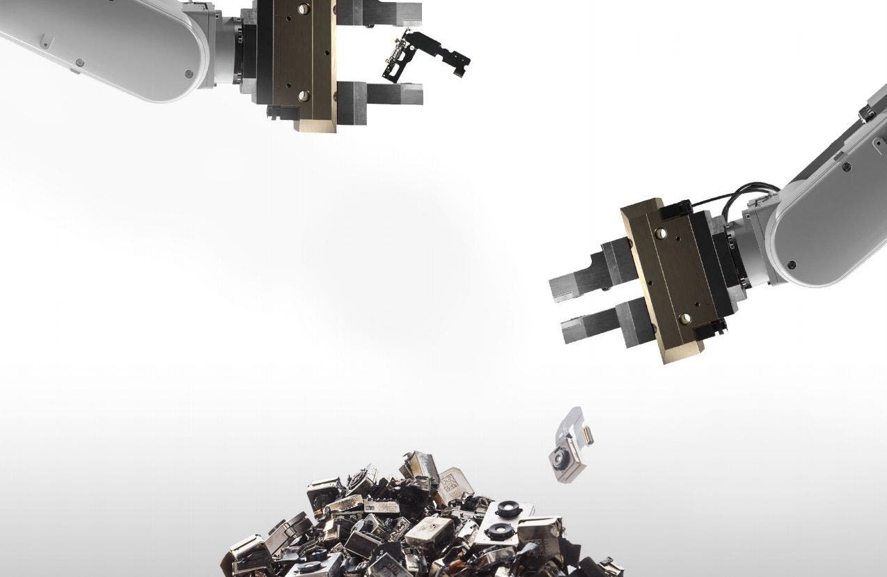 Apple presenta Daisy, el robot que recicla los iPhone viejos