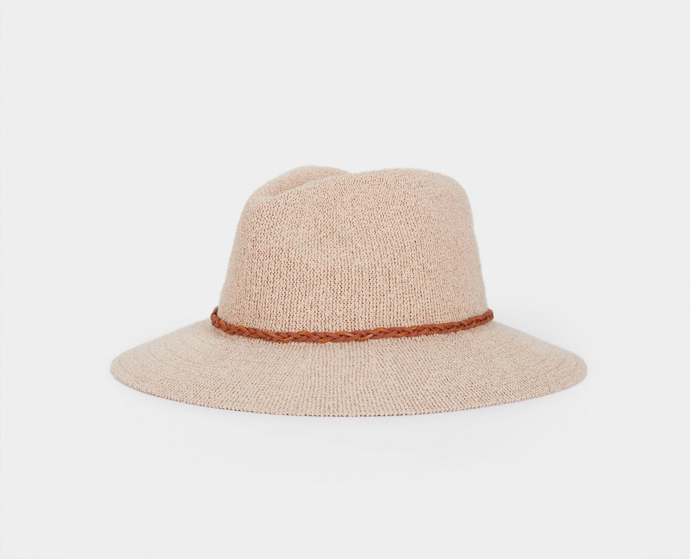 Parfois convierte en ‘low cost’ el complemento más glamuroso de ...