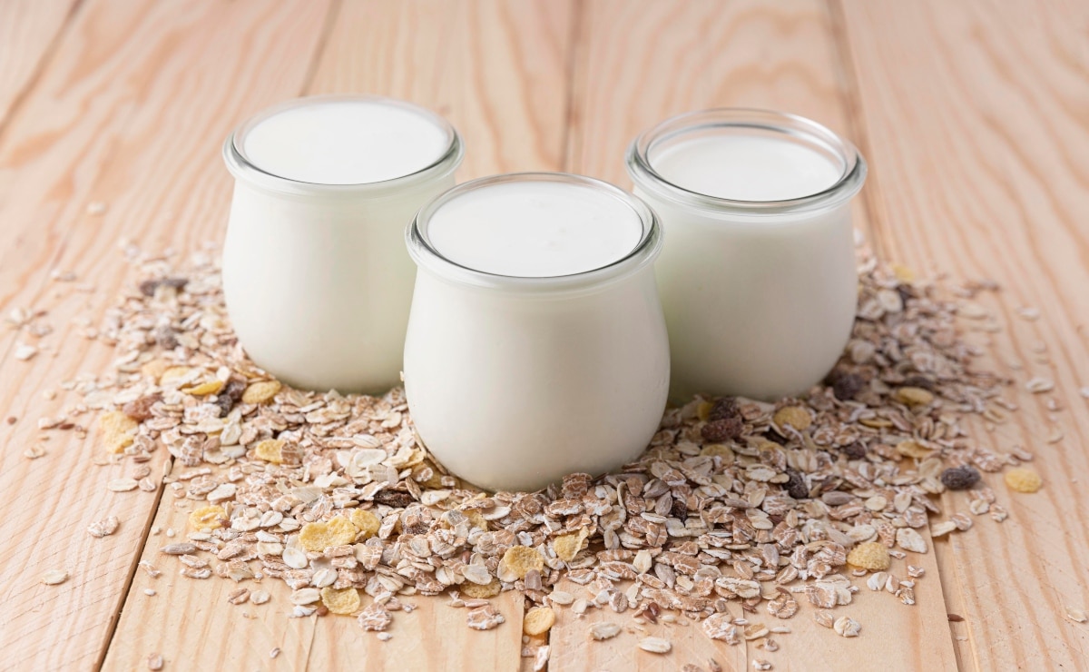 ¿Quieres saber cuál es el mejor yogur natural del mercado? La OCU te lo ...