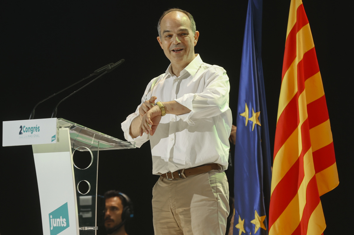 Los seis consellers de Junts ponen su cargo a disposición del partido Los seis consellers de Junts ponen su cargo a disposición del partido