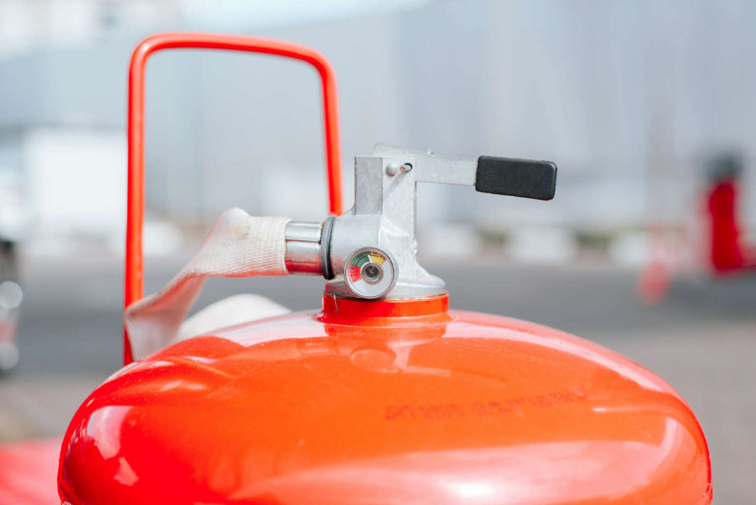 Adiós a la bombona naranja de butano: Repsol busca nuevas alternativas