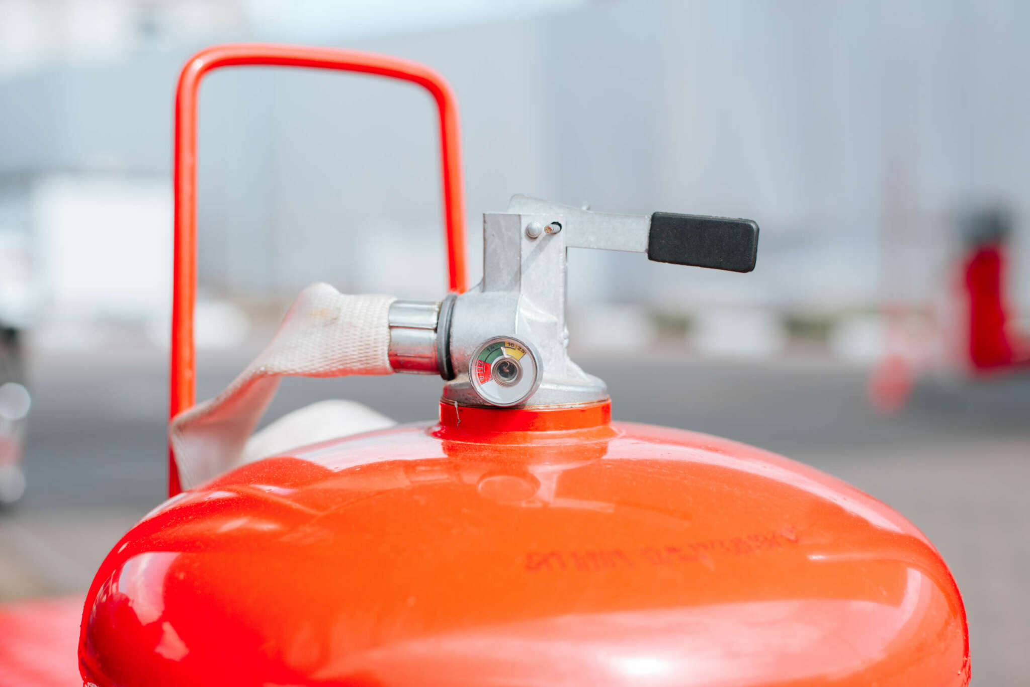 Adiós a la bombona naranja de butano: Repsol busca nuevas alternativas